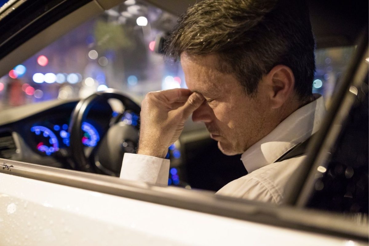10 malos hábitos de conductores que pueden terminar en un accidente